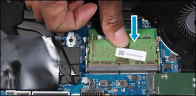 裝回記憶體模組 | HP®顧客支援