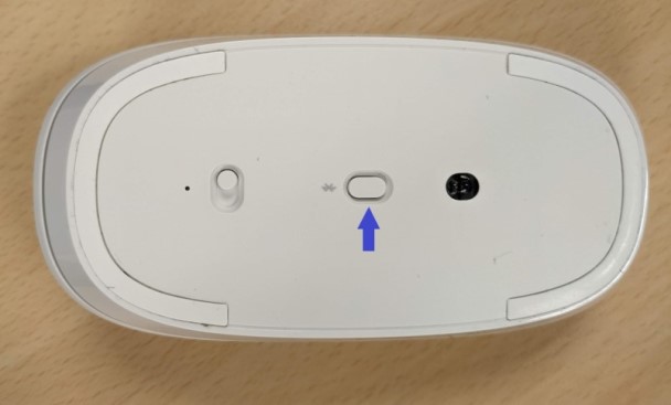 HP Chromebase 21.5 inch All-in-One Desktop - Connecting the Bluetooth ...