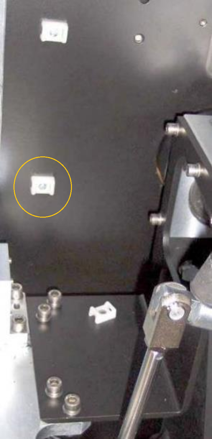 Installing theinternal packer arm assembly | HP® Customer Support