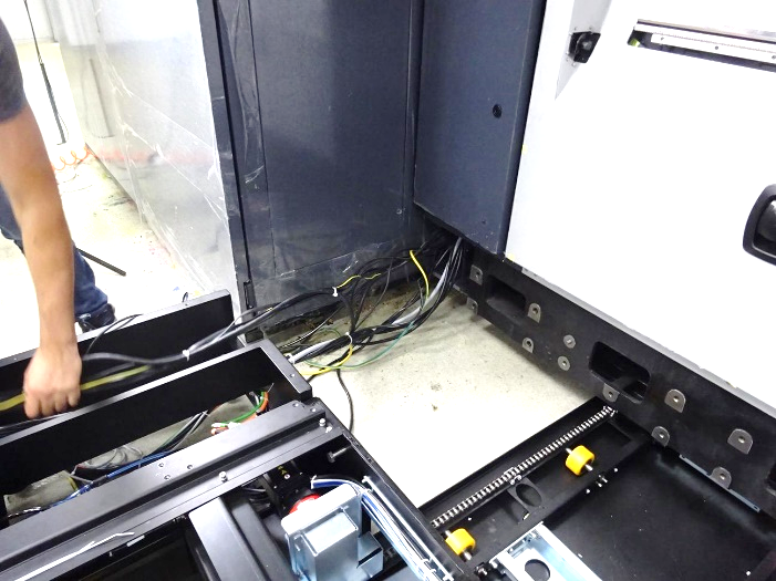 Attaching the APR unit | HP® Customer Support