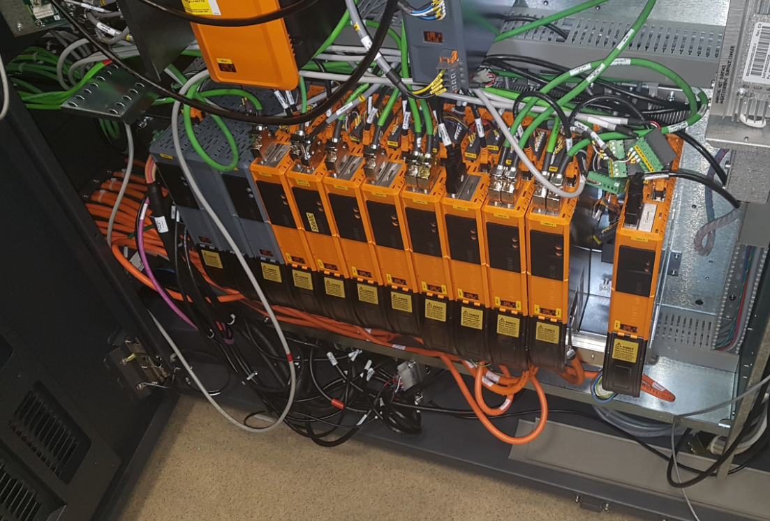 Installing the Electronics CabinetComponents | HP® Customer Support