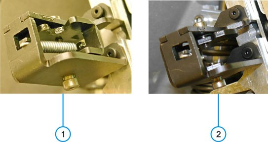 Installing the Front BID Rail LockerAssembly | HP® 支援