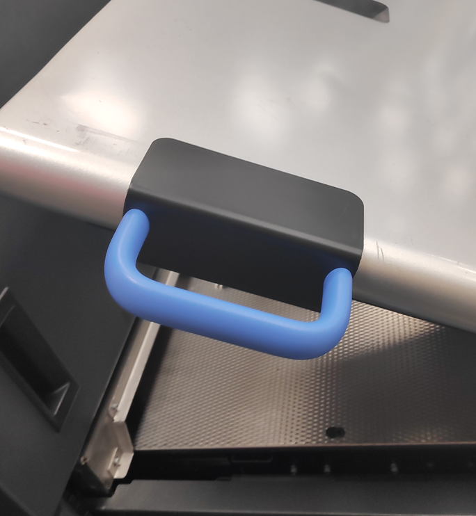 Installing the feeder bridge coverhandle | Soporte HP®